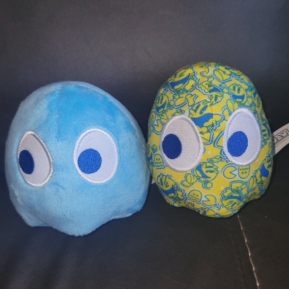 toy factory | Toys | 5 Blue And Yellow Pacman Plush Set | Poshmark